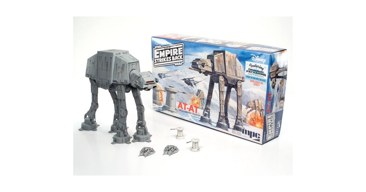 MPC 00950 STAR WARS THE EMPIRE STRIKES BACK AT-AT